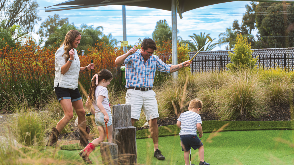 Mini Golf - Barooga Sports Club